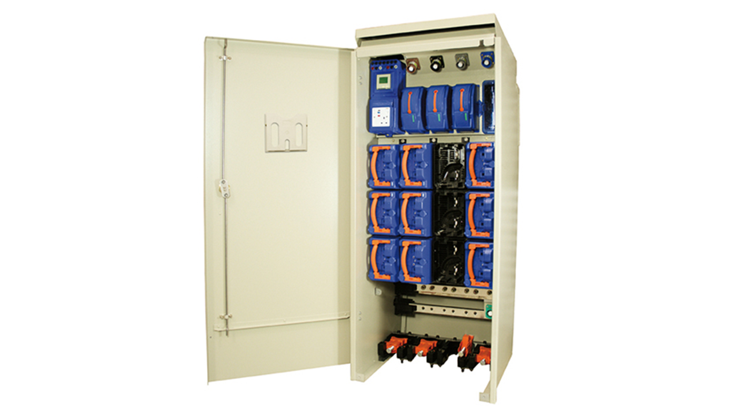 Fused Distribution Cabinet 3 phase 400 V 1600 A rated - Lucy Electric